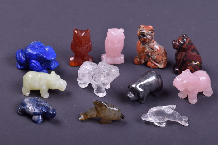 Gemstone Animals – Moon Dragon